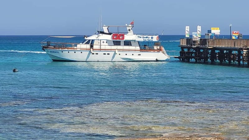 Protaras: Waterworld Turtle Cove Cruise with Swim Stops